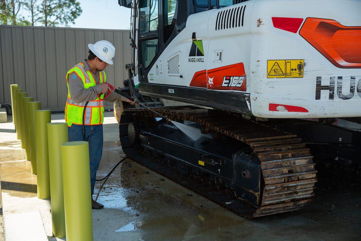 Industrial Wash Equipment: Rent or Buy?